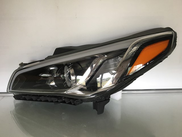 92101C2000 China фара левая