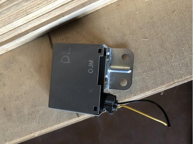 256404CC0A Nissan зумер b задний nissan rogue 14- электроляды