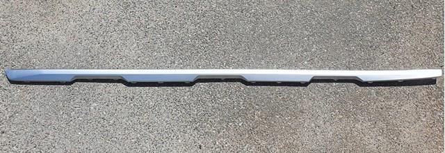 51777468829 BMW планка порогу декор л