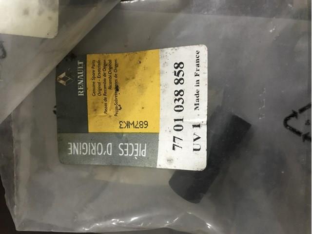 7701038858 Renault (RVI) фланець