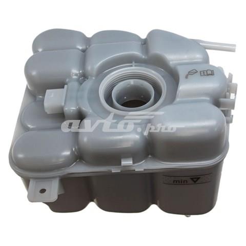 95810615102 Porsche водяний резервуар