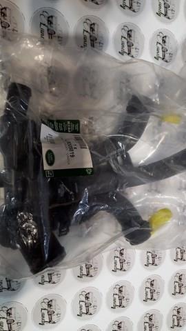 LR005819 Land Rover шланг (патрубок системы охлаждения)