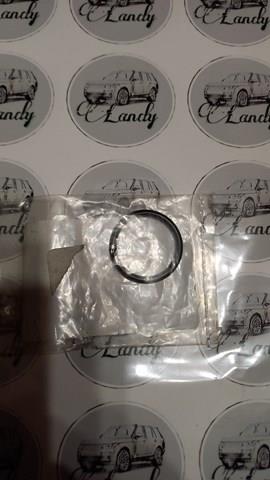 LR048472 Land Rover уплотнение