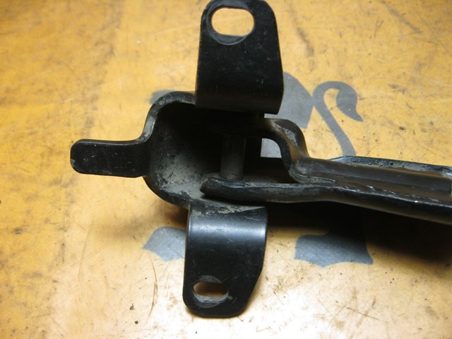 Ролик двери боковой (сдвижной) правый центральный на Mercedes Vito 639 ...