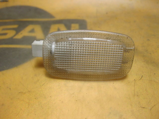 Лампочка освещения салона на Mercedes SLS-Class (R197)