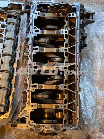 11112295991 BMW блок цилиндров двигателя