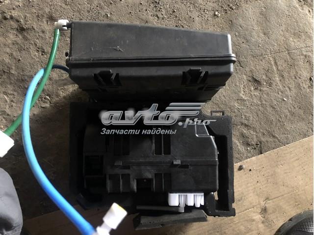 A0008002200 Mercedes пневматический насос