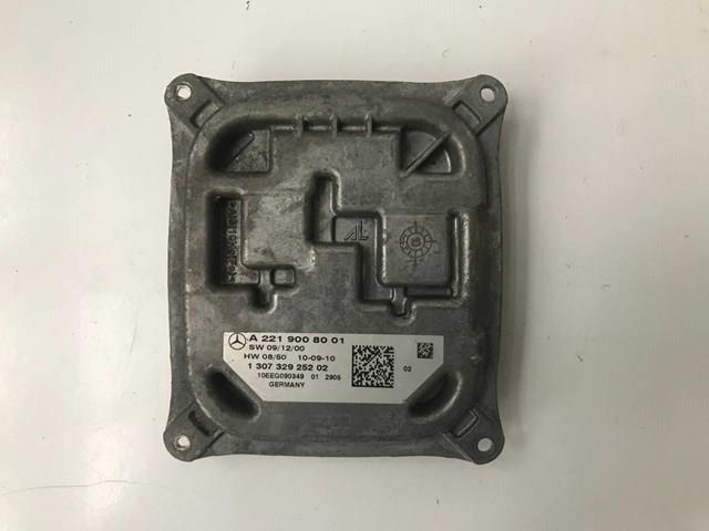 Блок управления освещением на Mercedes S (C216)