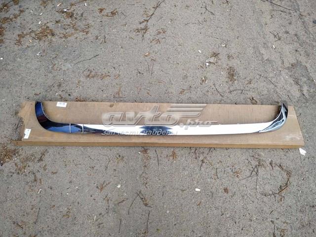 1668852274 Mercedes накладка заднего бампера (Хром, верхний)