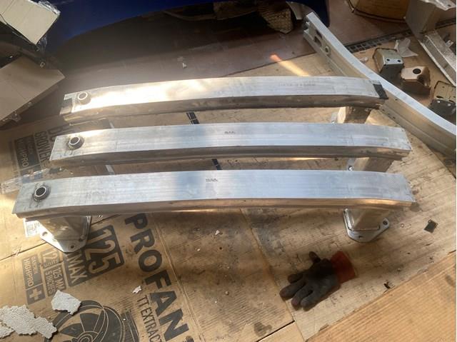 42519275 General Motors усилитель бампера заднего