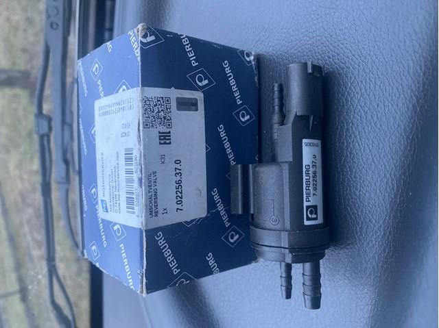 A0005003201 Mercedes клапан перемикаючий електричний