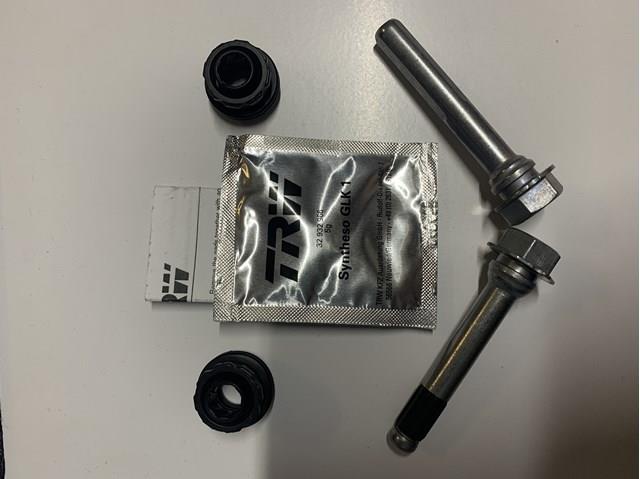 LR020489 Land Rover комплект напрямних супорта переднього, (d5,e2,b4)