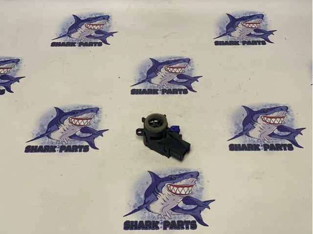 LR062233 Land Rover сравнить цены на Автопро