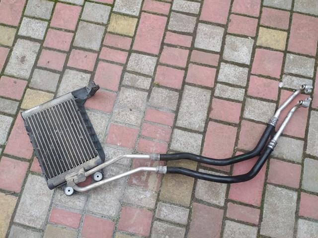 17217601536 BMW масляный радиатор
