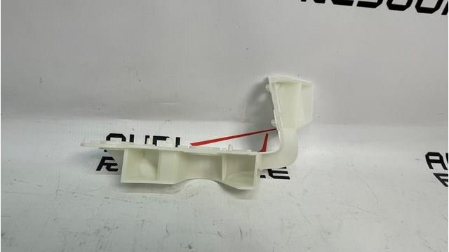 8W0807284 VAG кронштейн бампера переднего правый