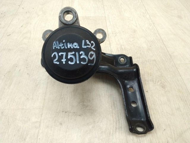 112109N00A Nissan подушка (опора двигателя правая)