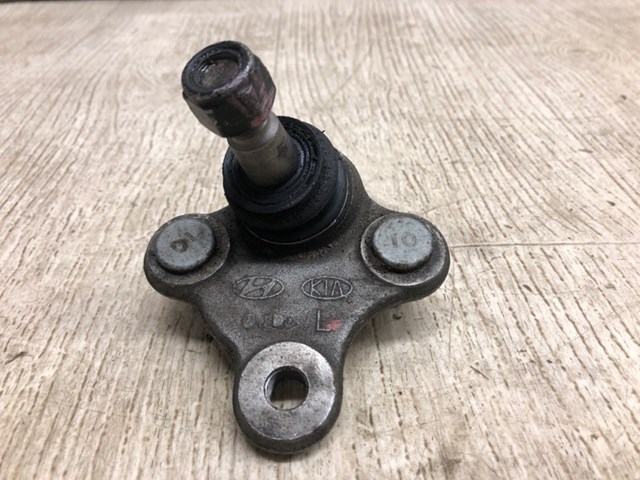 54530F2000 Hyundai/Kia шаровая опора нижняя левая