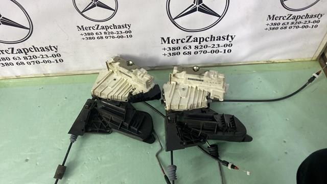 Внутренний дверной замок на Mercedes GL-Class (X164)