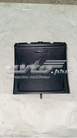 2126803750 Mercedes пепельница задняя вещевой ящик