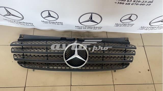 A6398800185 Mercedes решетка радиатора