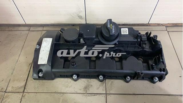 Крышка клапанная на Mercedes E (W211)