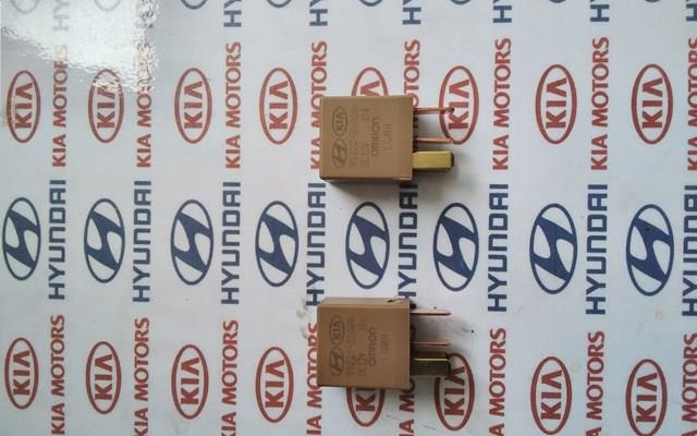 952202S000 Hyundai/Kia реле