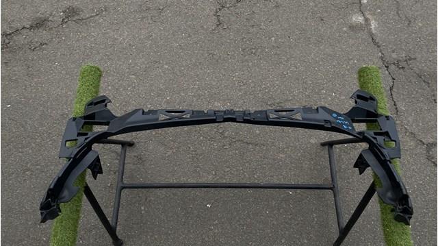 A1668855500 Mercedes mercedes x166 gl кронштейн переднего бампера