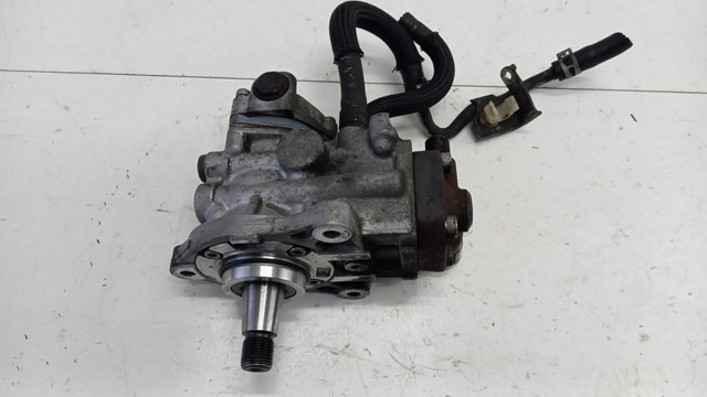 221000E010 Toyota паливний насос високого тиску