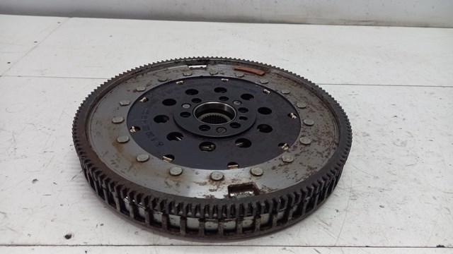 2820301400 Mercedes маховик двигателя