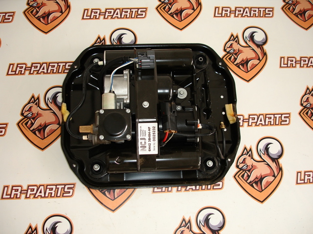 LR025111 Land Rover компрессор пневмоподкачки (амортизаторов)