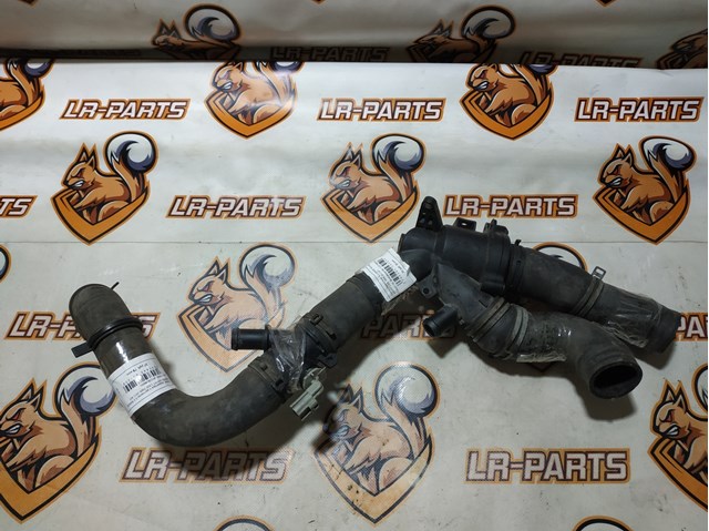 LR032135 Land Rover термостат