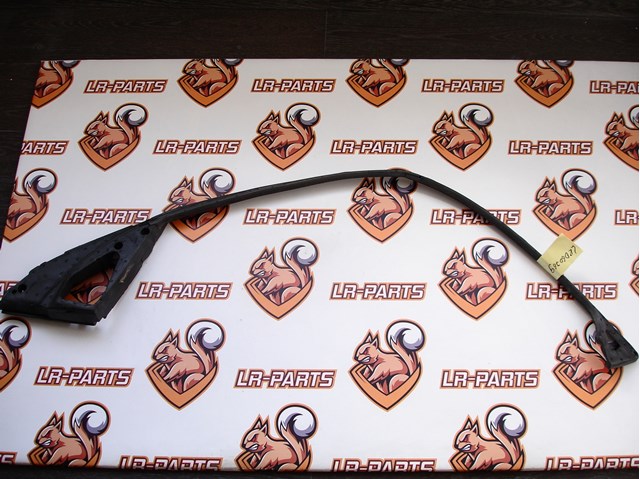 LR060769 Land Rover isolation - tueraussenblech