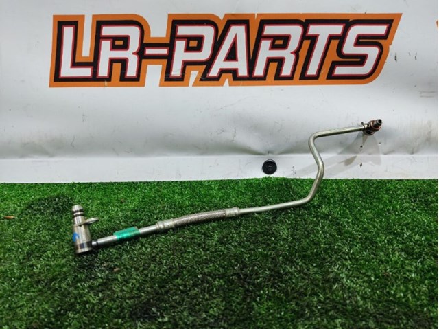 LR072615 Land Rover трубка подачи масла на турбину