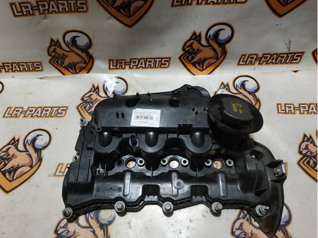 LR116732 Land Rover крышка клапанная правая