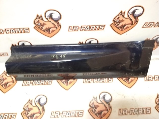 LR125994 Land Rover наружный молдинг двери
