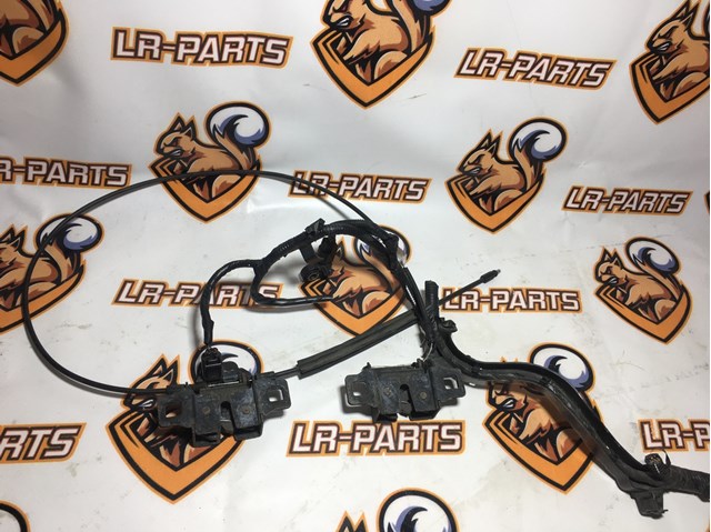 LR173841 Land Rover замок капота