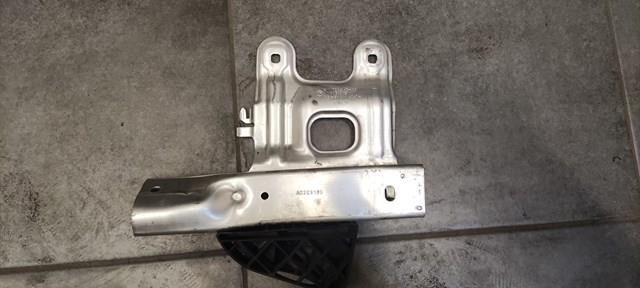 51117266193 BMW кронштейн бампера bmw 2 (f22/f23/f87, 14 -)