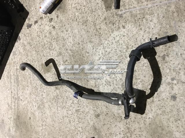 1668300696 Mercedes патрубок