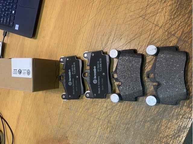 7L0698451G VAG колодки тормозные задние дисковые