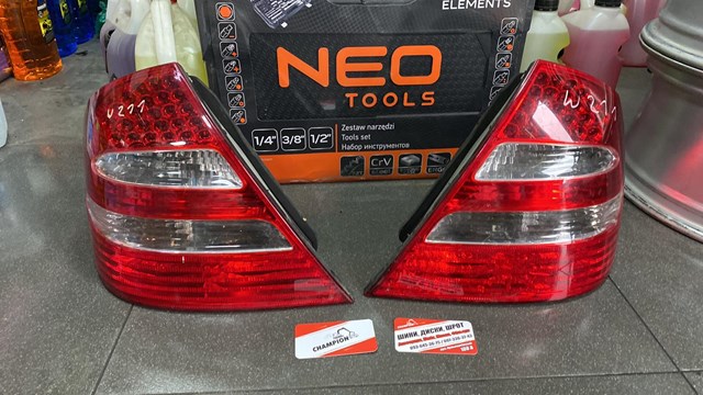 A2118200564 Mercedes фонарь задний левый