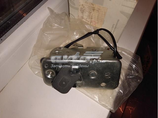 A4637202335 Mercedes замок задней двери левой