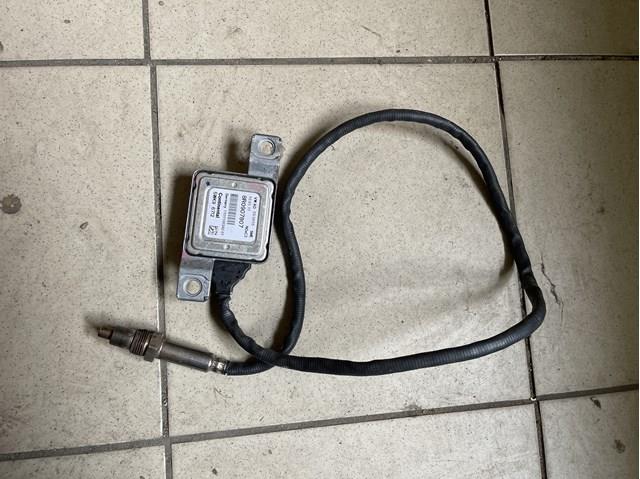 8R0907807 VAG Датчик оксидов азота NOX
