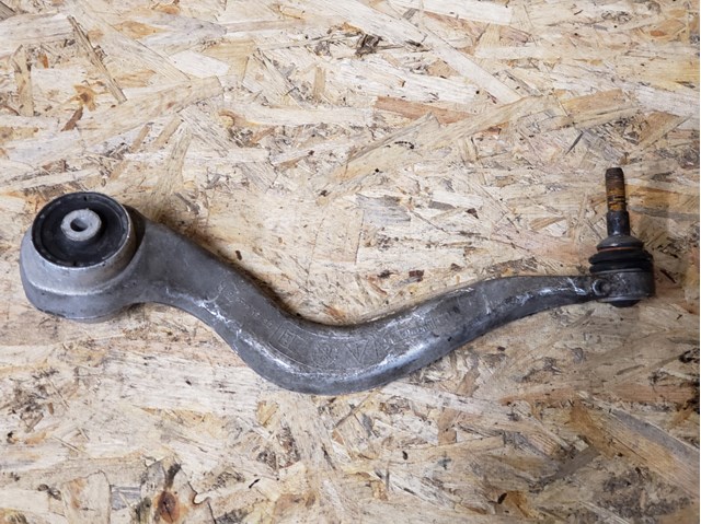 31126854724 BMW рычаг передней подвески нижний правый