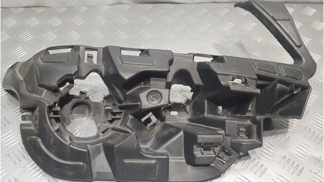 51117212956 BMW Кронштейн бампера переднего правый