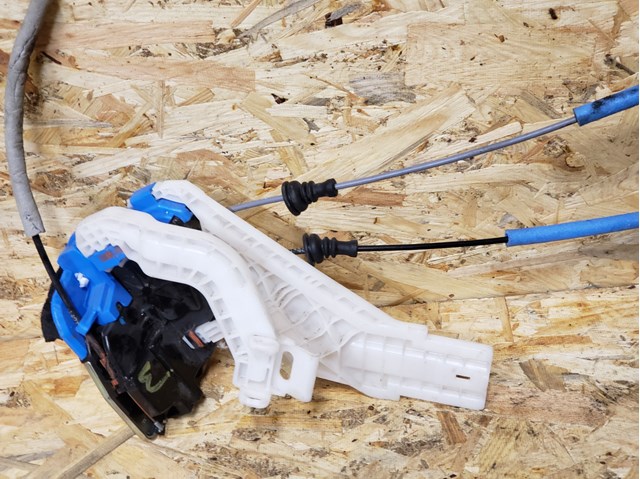 81420C1000 Hyundai/Kia сравнить цены на Автопро