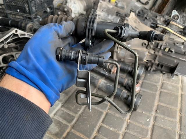 21526765790 BMW сравнить цены на Автопро