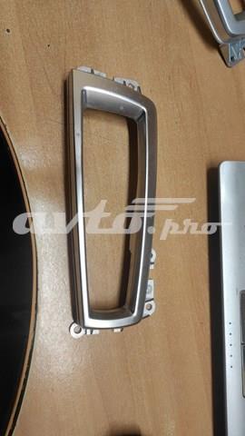 61319189064 BMW накладка консоли рычага переключения передач акпп