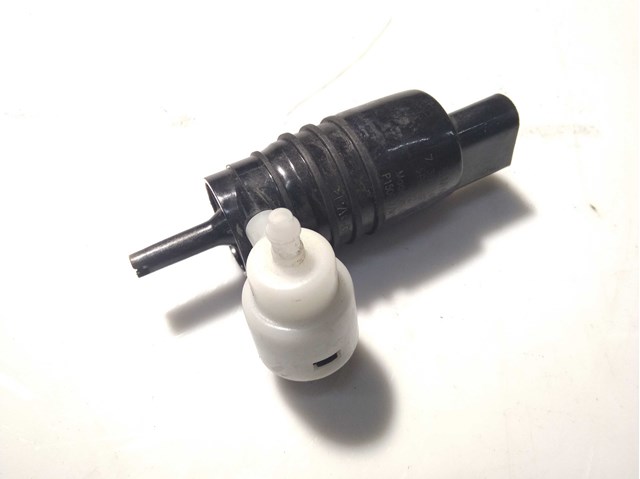 Электропомпа омывателя передний/задний на BMW 3 (G21)