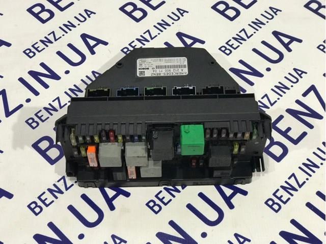 Блок управления сигналами SAM на Mercedes C (W204)