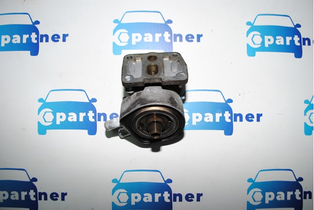 264102G100 Hyundai/Kia радиатор масляный (холодильник, под фильтром)